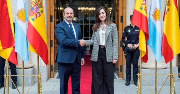Argentine VP meets with Spanish Senate Speaker in Madrid — MercoPress