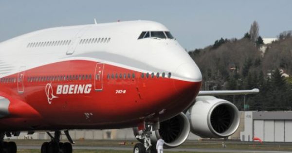 Boeing 747-8 Intercontinental begins first successful flight test ...