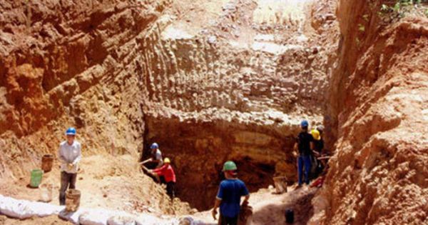 Canadian company exports first gold doré bar from Paraguayan mine ...