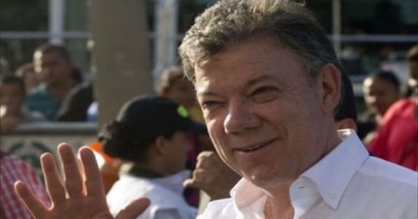 Massive march of Colombia’s political arch in support of the peace ...