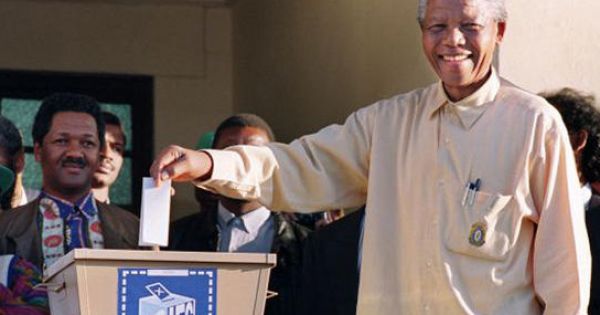 World joins in grief and admiration for South Africa's greatest, Madiba ...