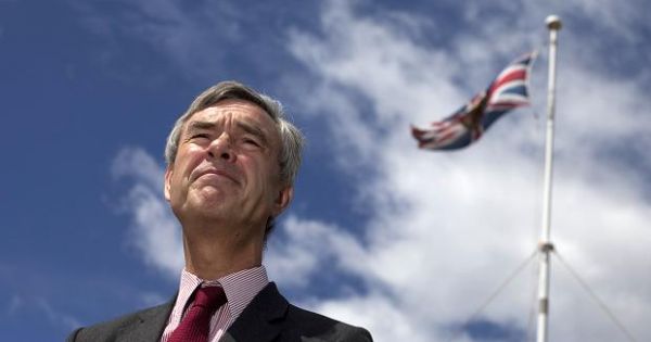 Falklands new governor arrives in April; farewell ceremony for Gov ...