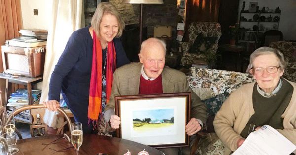 Ex Falklands governor and local hero dies peacefully in Ireland ...