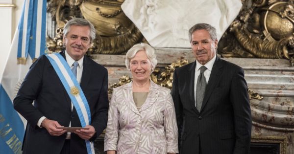 Baroness Gloria Hooper headed the UK delegation that attended Fernandez ...