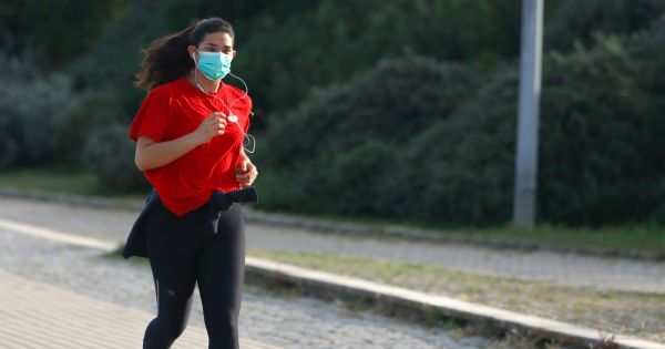 Strenuous exercise by athletes makes their lungs more COVID-19 ...