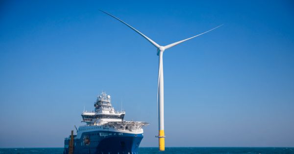 World's largest offshore wind farm is Hornsea project 2, in Yorkshire ...