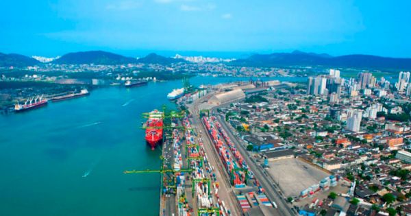 Port of Santos goal, becoming one of ten largest container ports, and ...