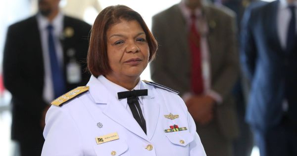 Brazilian Navy physician becomes first black female admiral — MercoPress