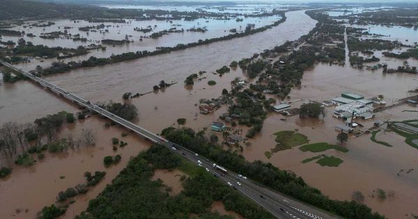 Cyclone in southern Brazil causes death, floods and destruction ...